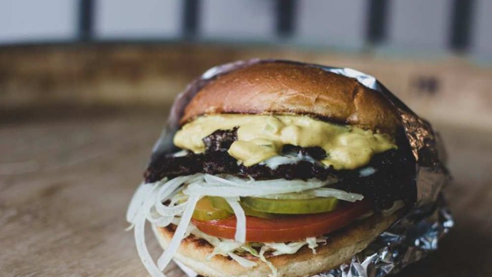 Best Burger in Edmonton | Explore Edmonton