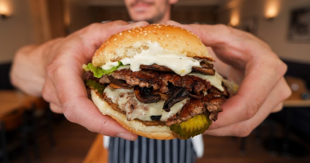 Best Burger in Edmonton | Explore Edmonton