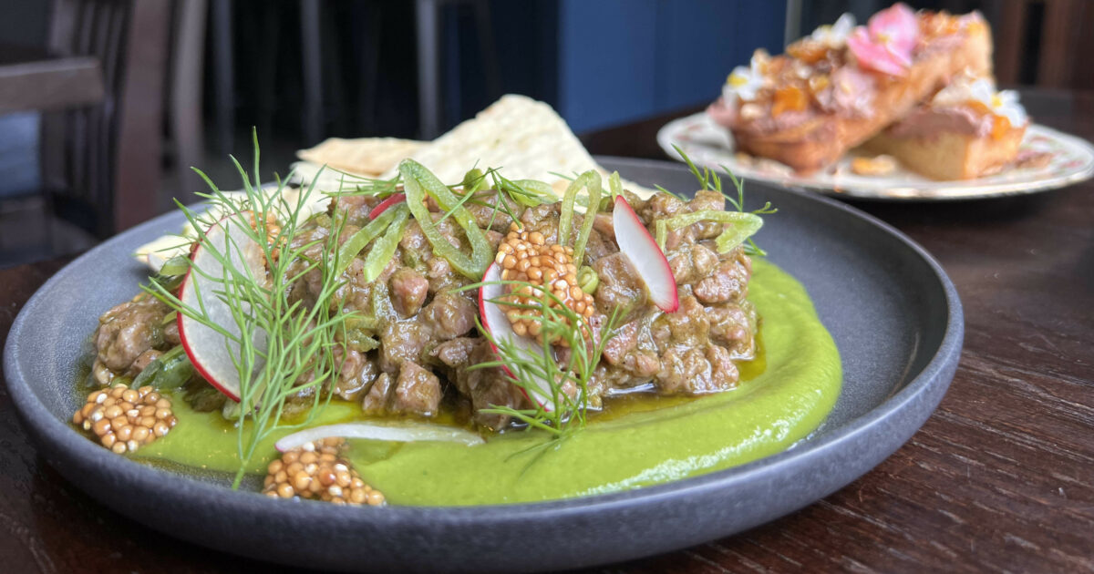 5 Best Restaurants in Edmonton to Eat Like a Local | Explore Edmonton