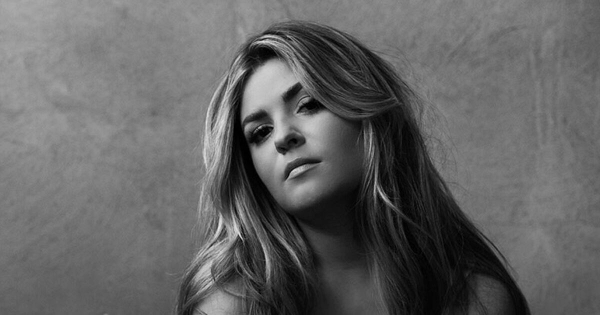 Tenille Arts at the River Cree | Explore Edmonton