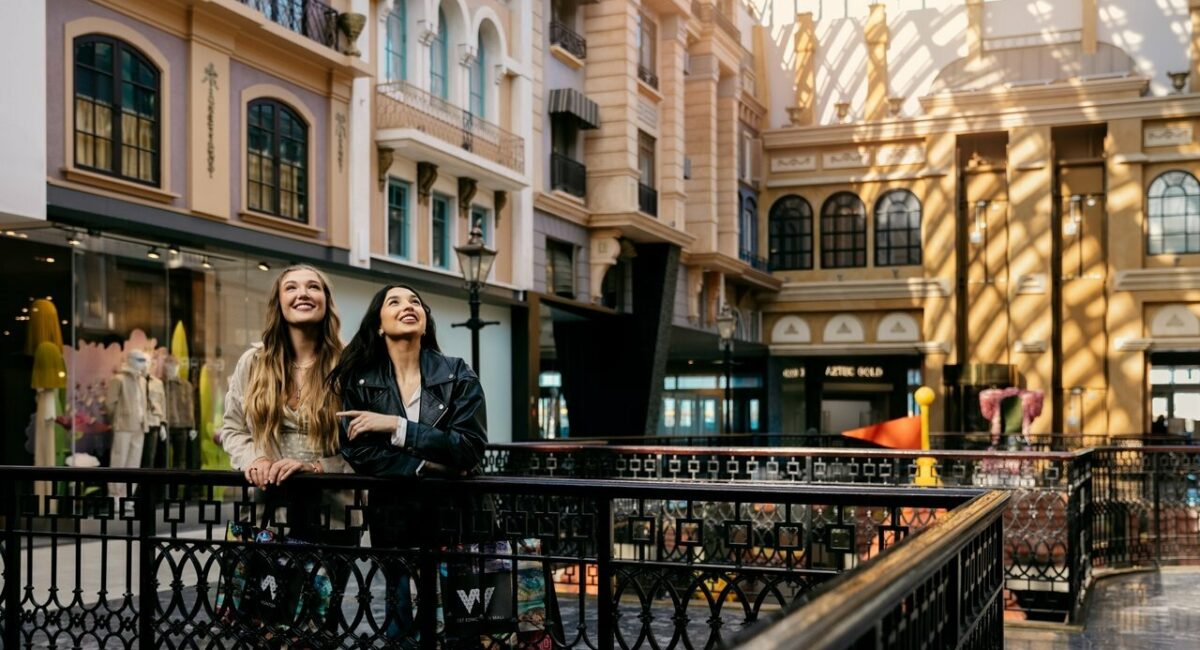 West Edmonton Mall | Explore Edmonton