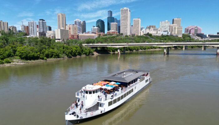 Edmonton Riverboat | Explore Edmonton
