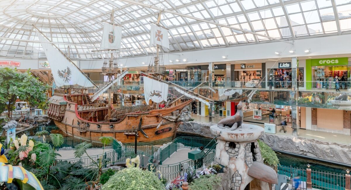 West Edmonton Mall | Explore Edmonton