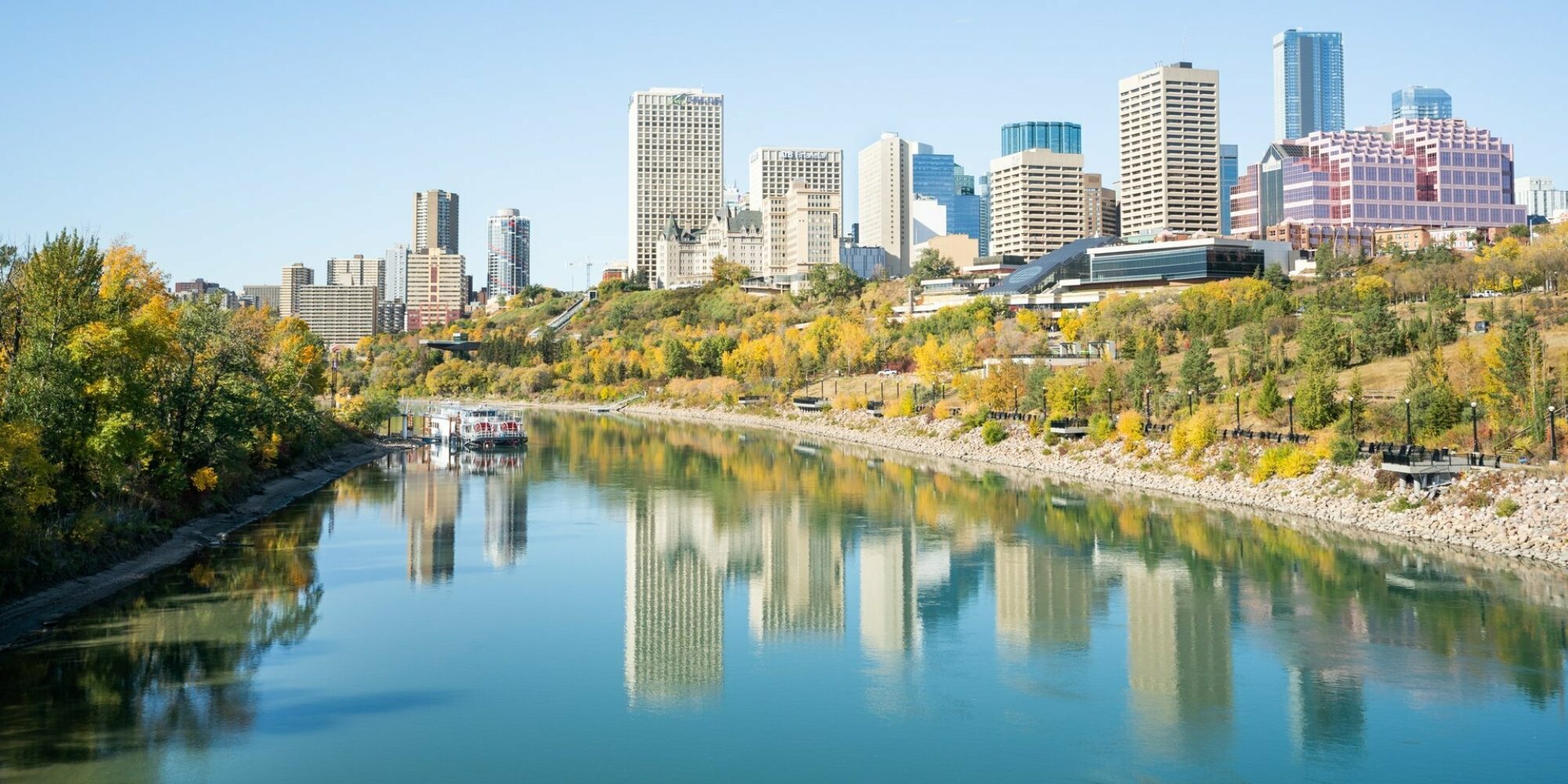 Dueling Pianos with Dinner on the Edmonton Riverboat | Explore Edmonton